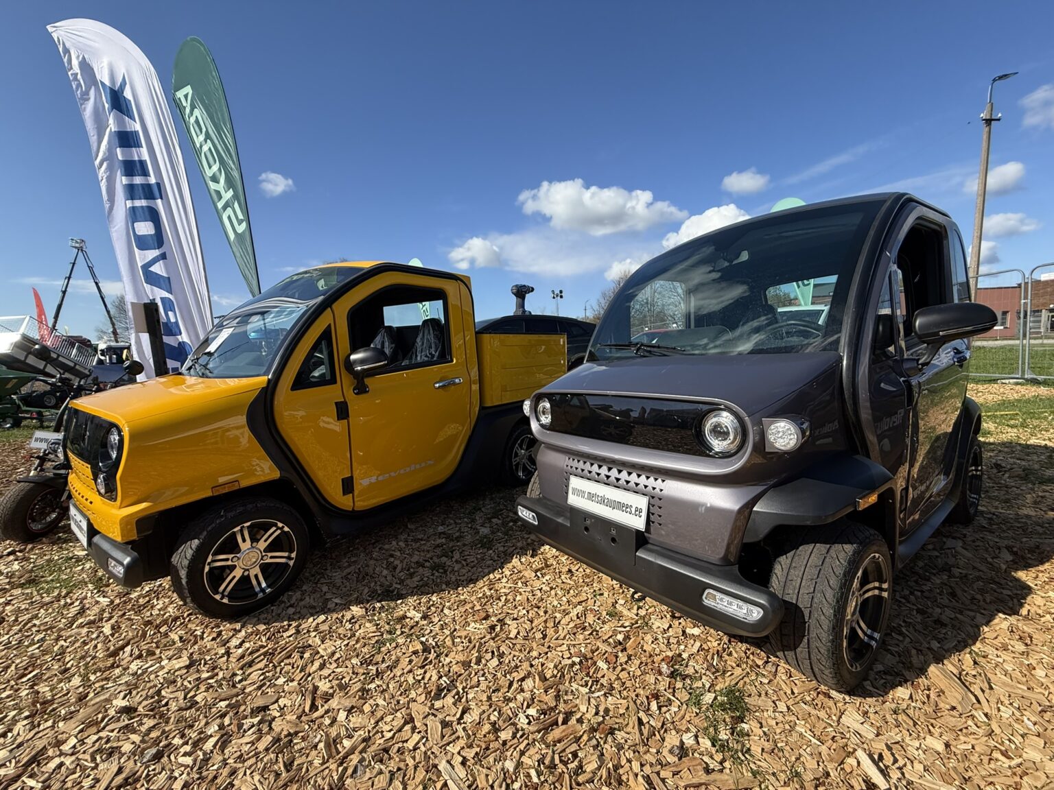 Elektriline mopeedauto EV300-M1 Luqi Revolux (150Ah) – Aiatehnika müük ...